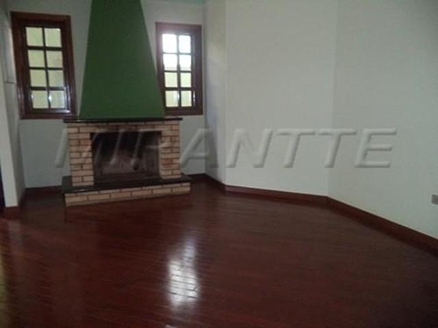 Casa terrea de 480m² com 3 quartos