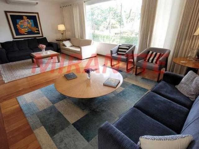 Casa terrea de 488m² com 4 quartos