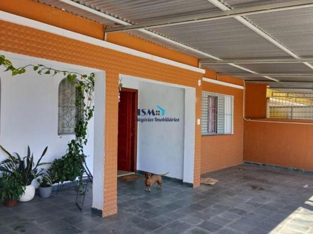 Casa térrea de 4 quartos a venda na Vila Pompéia Campinas