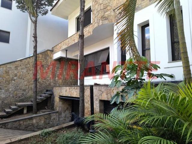 Casa terrea de 500m² com 4 quartos