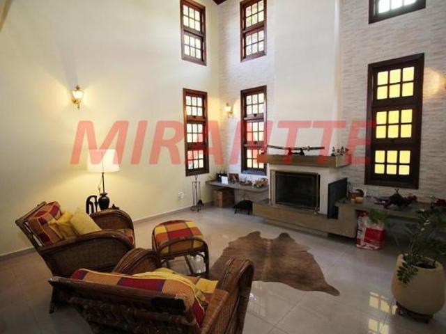 Casa terrea de 680m² com 4 quartos