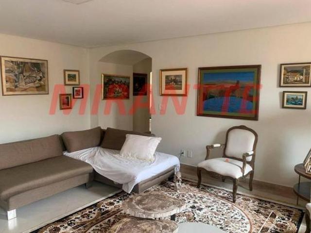 Casa terrea de 700m² com 4 quartos
