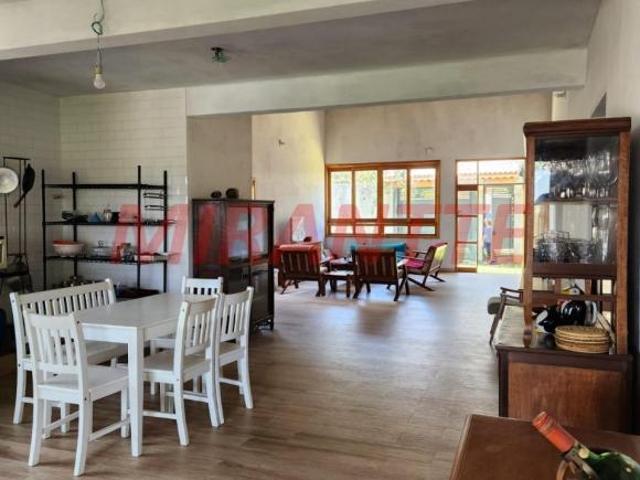 Casa terrea de 706m² com 3 quartos