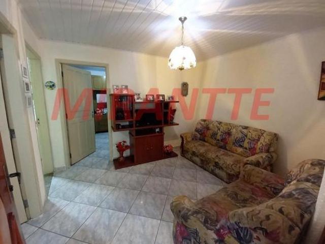 Casa terrea de 70m² com 2 quartos