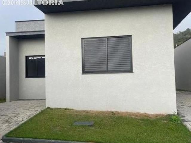 Casa térrea de 75m² no condomínio Flores da Usina, próximo ao Costelão de chão e Frango d&apos água de At