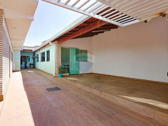 Casa Térrea de 7 quartos 5 vagas 395m² Vicente Pires SHVP Trecho 3