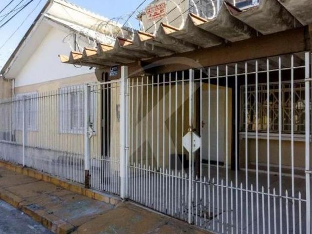 Casa térrea de 95 mts², 2 quartos, 01 vaga, na Vila Constança