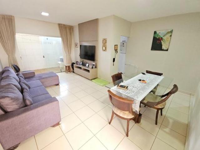 Casa Térrea de 130 m² com 03 quartos, sendo 01 suíte à venda no Condomínio Paço Imperial Jardim No