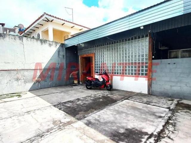 Casa terrea de 140m² com 1 quartos
