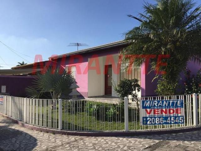 Casa terrea de 140m² com 2 quartos