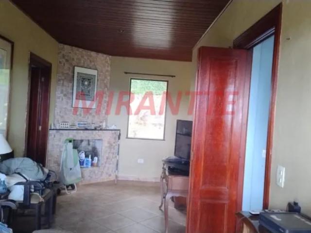 Casa terrea de 145.86m² com 3 quartos em Serra da Cantareira