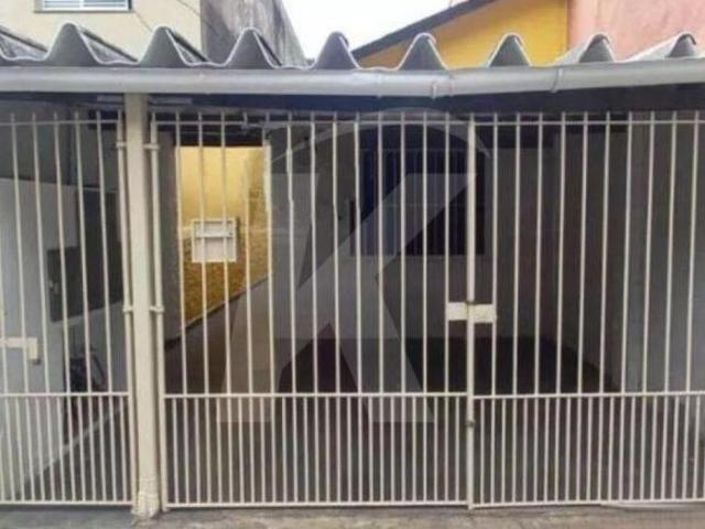 Casa térrea de 150 mts² á Venda, 1 vaga, são 3 casas no terreno, na Freguesia do Ó