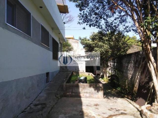 casa térrea de 150m² com 2 dormitórios com 4 vagas na Cidade Patriarca