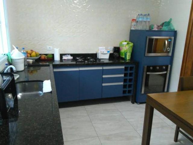 CASA TÉRREA DE 170 M2 REFORMADA NO JARDIM IVANA 3 DORMITÓRIOS, SENDO 1 SUITE