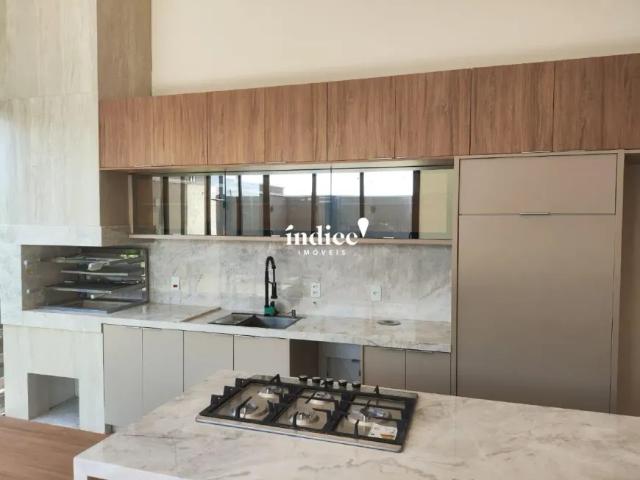 Casa térrea de 172 m² com 03 suítes à venda em condomínio Quinta da Mata