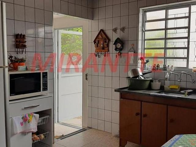 Casa terrea de 180m² com 4 quartos