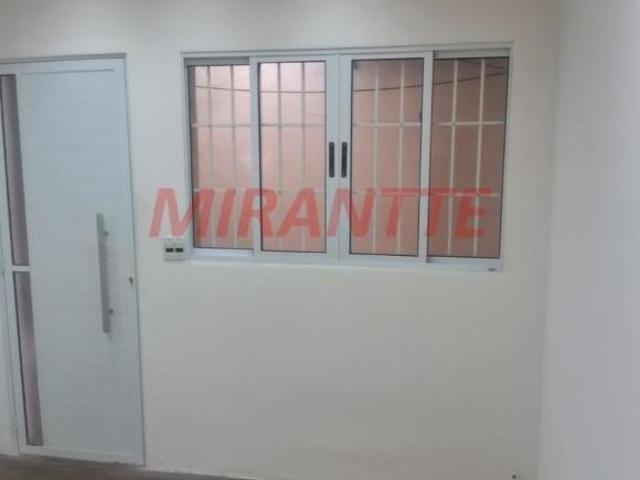 Casa terrea de 180m² com 2 quartos