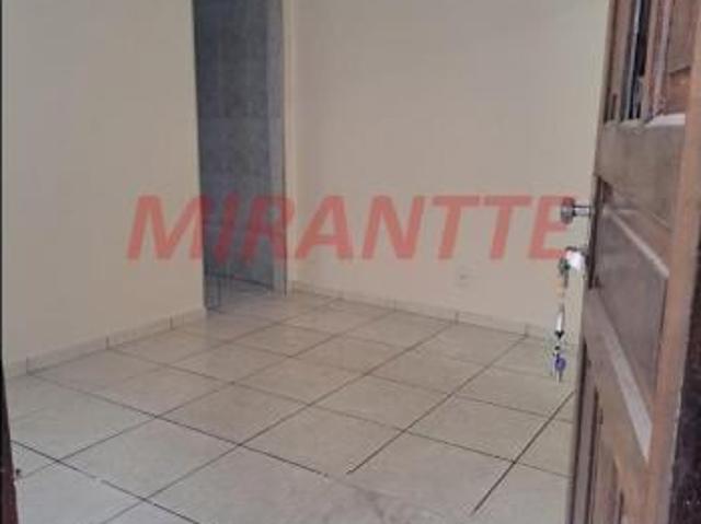 Casa terrea de 180m² com 2 quartos