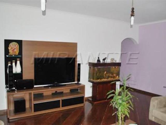 Casa terrea de 180m² com 3 quartos