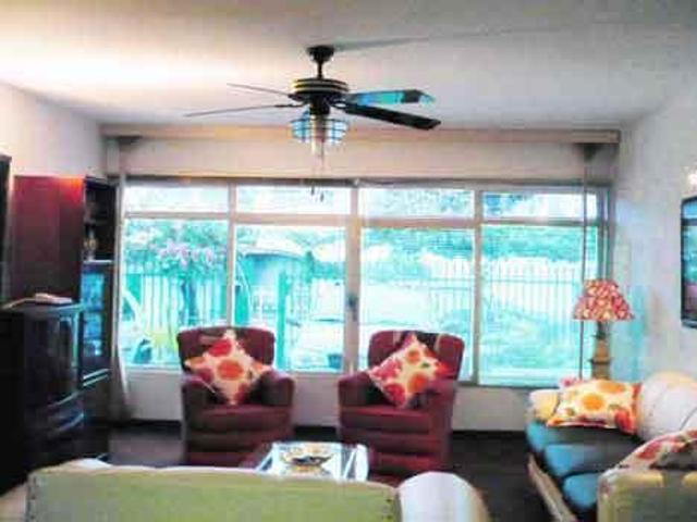 Casa terrea de 200m² com 4 quartos