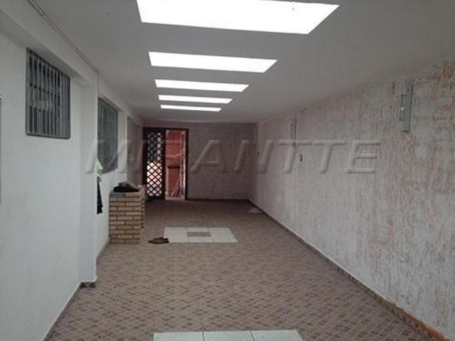 Casa terrea de 200m² com 3 quartos