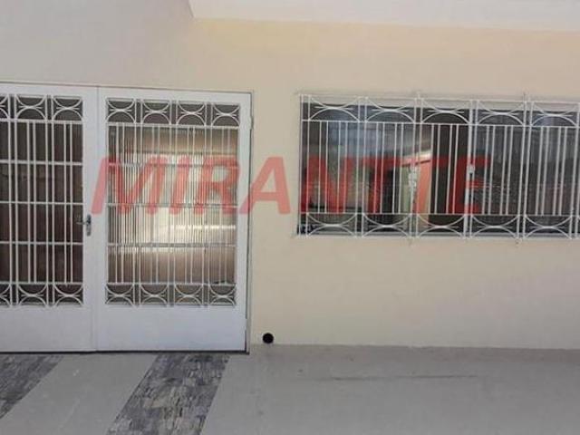 Casa terrea de 200m² com 3 quartos