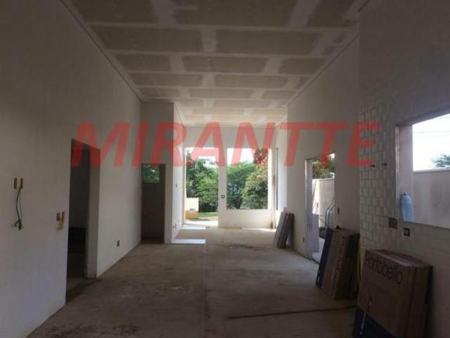 Casa terrea de 200m² com 3 quartos