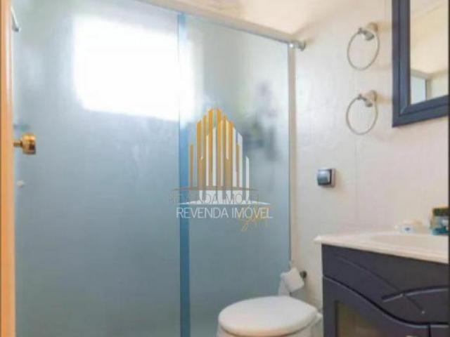 CASA TÉRREA DE 200M², POSSUI 4 DORM 2 SUÍTES, 1 SALA E 3 VAGAS À VENDA NA REGIÃO DE CIDADE ADEMAR