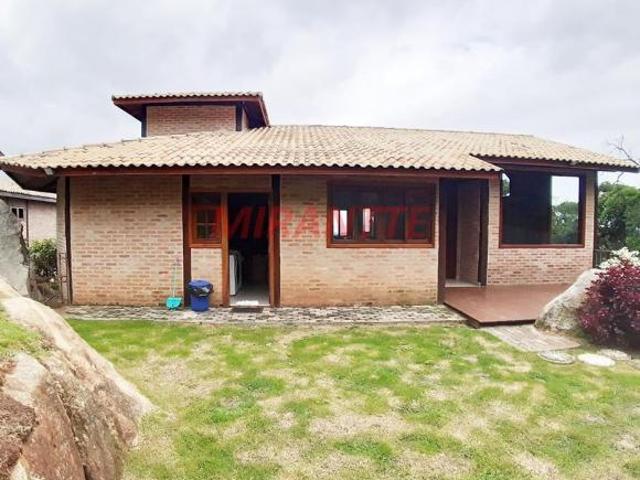 Casa terrea de 205m² com 2 quartos