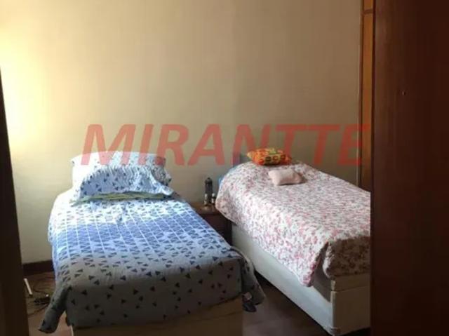 Casa terrea de 210m² com 2 quartos em Santana