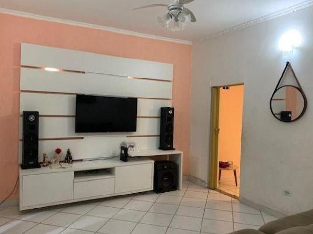 Casa terrea de 217m² com 4 quartos