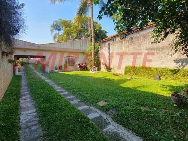 Casa terrea de 220m² com 3 quartos