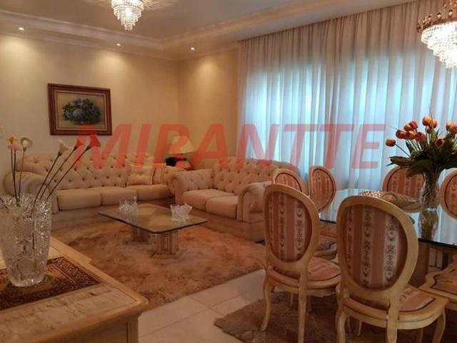 Casa terrea de 228m² com 3 quartos