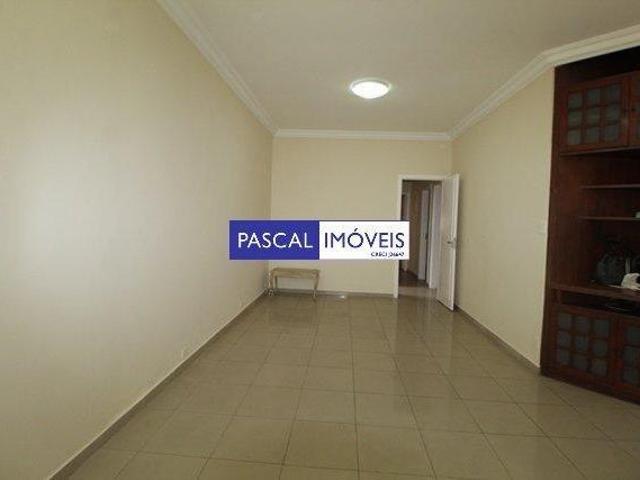 Casa Térrea de 230m² Campo Belo