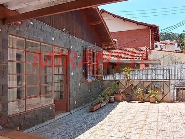 Casa terrea de 230m² com 5 quartos