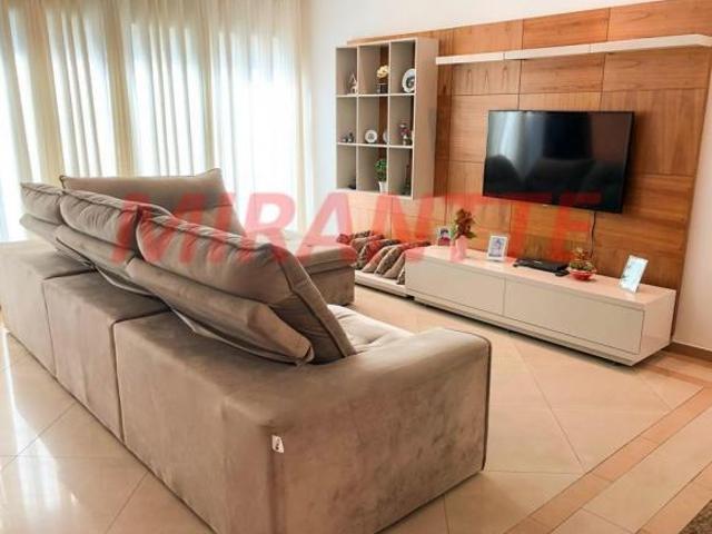 Casa terrea de 230m² com 3 quartos