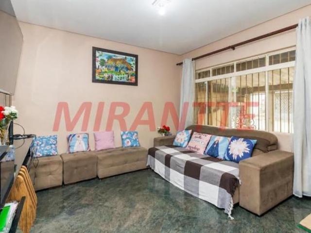 Casa terrea de 247m² com 5 quartos