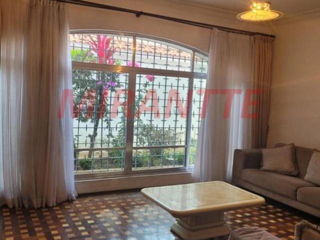 Casa terrea de 232m² com 3 quartos