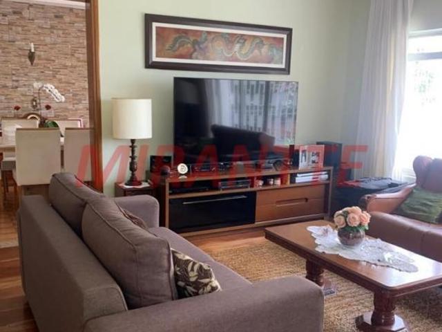 Casa terrea de 240m² com 3 quartos
