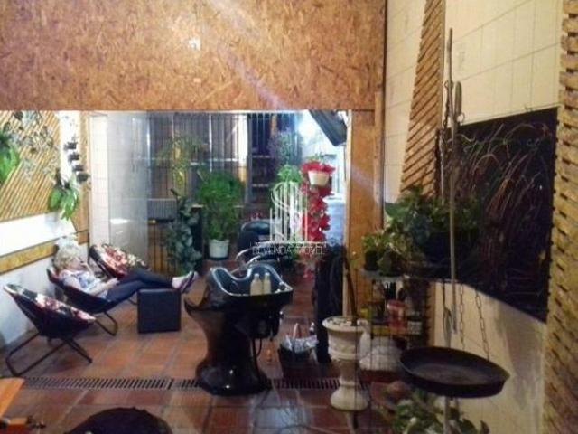 CASA TÉRREA DE 243M² COM 4 DORMITORIOS, 2 BANHEIROS E 4 VAGAS NO BUTANTÃ CASA TÉRREA DE 243M² COM 4