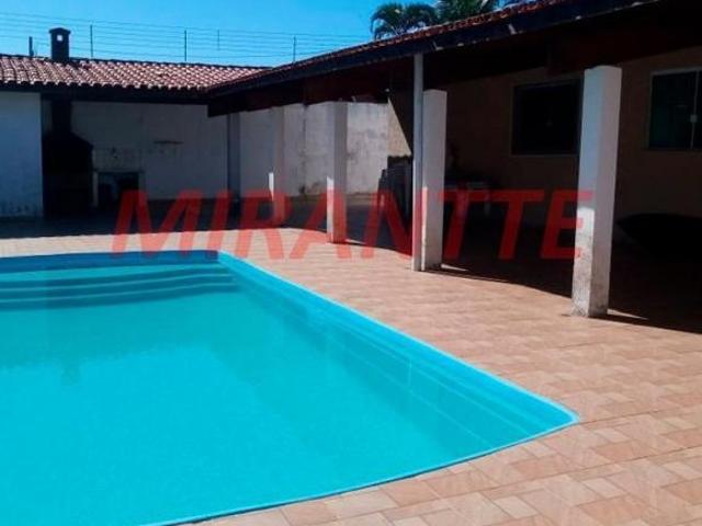 Casa terrea de 247.82m² com 4 quartos