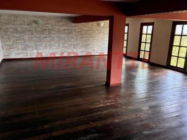 Casa terrea de 250m² com 4 quartos
