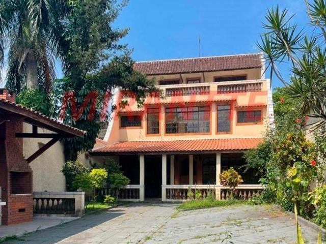 Casa terrea de 250m² com 3 quartos