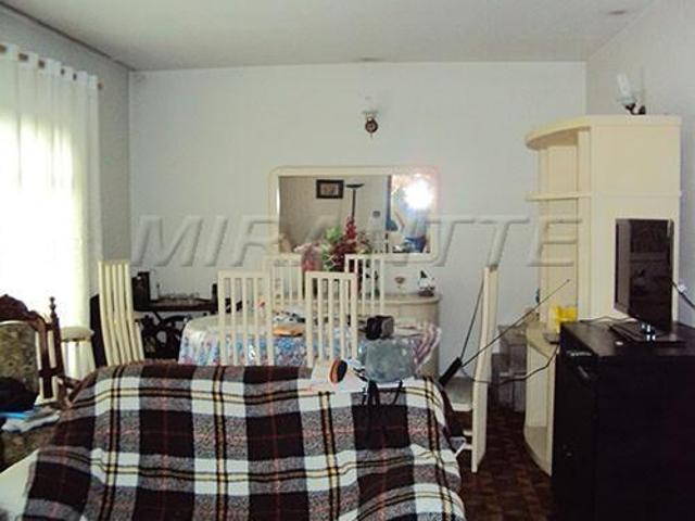 Casa terrea de 250m² com 3 quartos