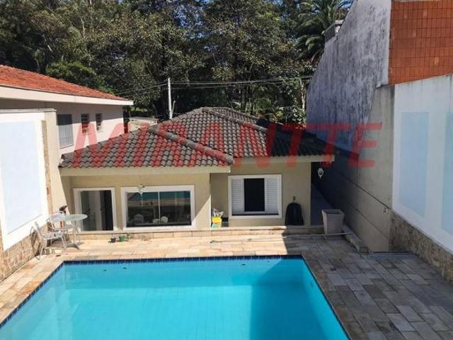 Casa terrea de 250m² com 3 quartos