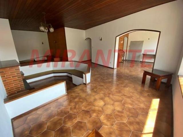 Casa terrea de 250m² com 3 quartos