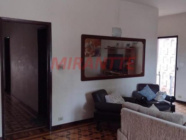 Casa terrea de 263m² com 3 quartos