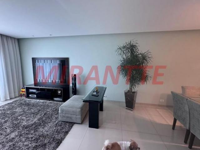 Casa terrea de 265m² com 4 quartos