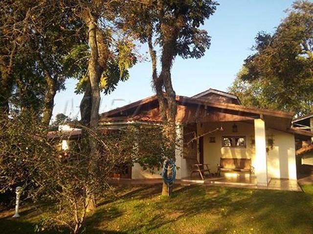 Casa terrea de 270m² com 2 quartos