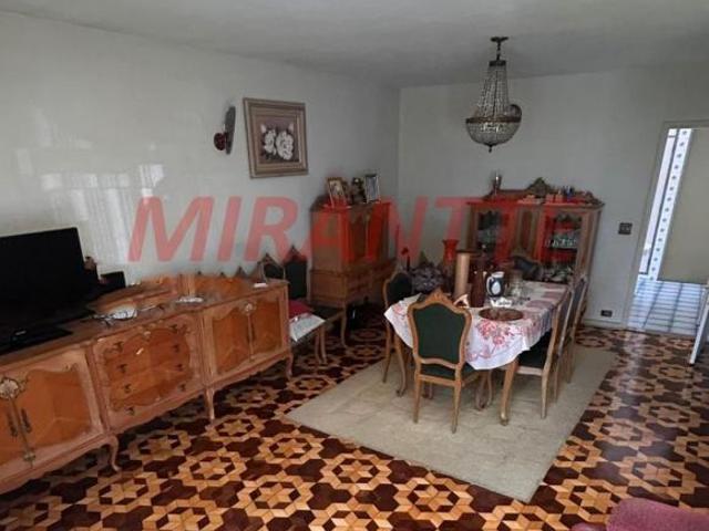 Casa terrea de 276m² com 3 quartos